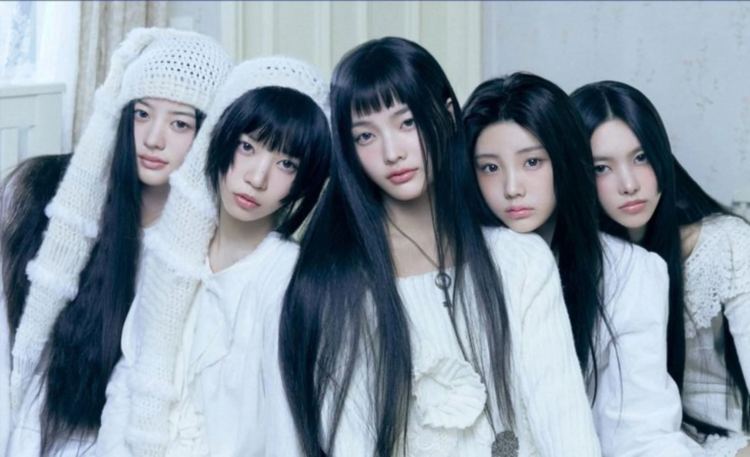 ILLIT is Ready to “PRESS START♥︎” : First World Tour Announced ! - KISS ...